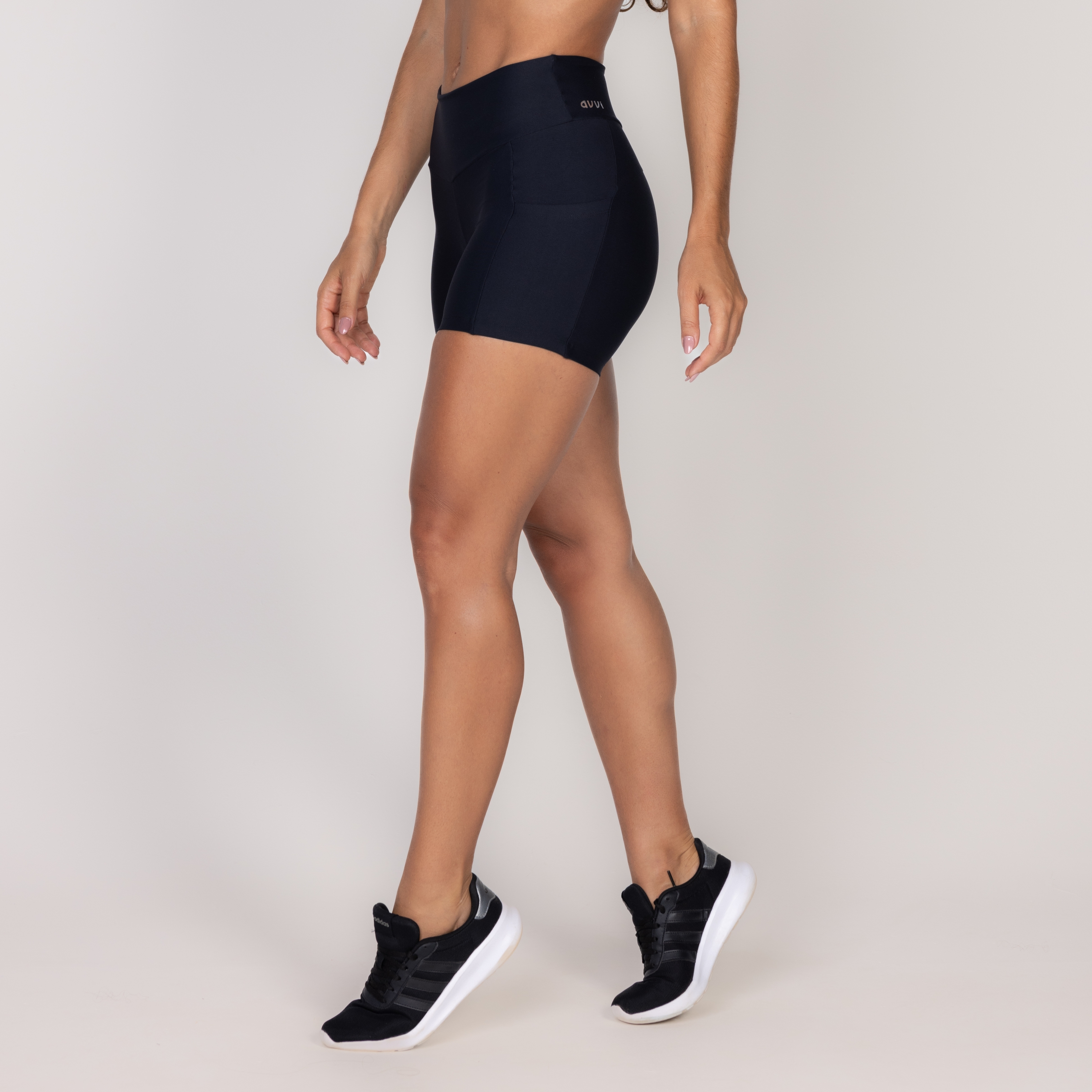 Short Side Preto - Avvi