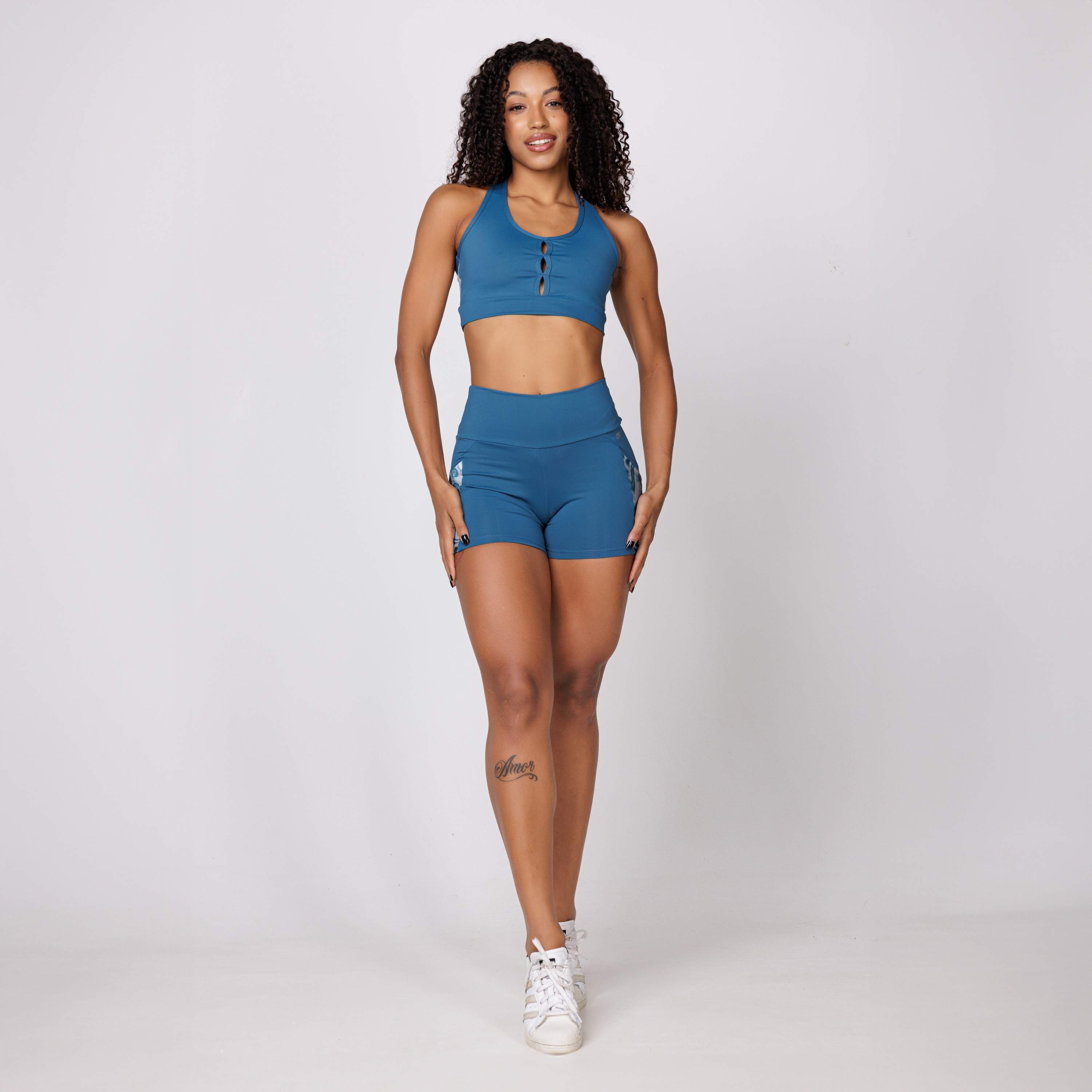 SHORT COM BOLSO NEO ELIXIR - Avvi