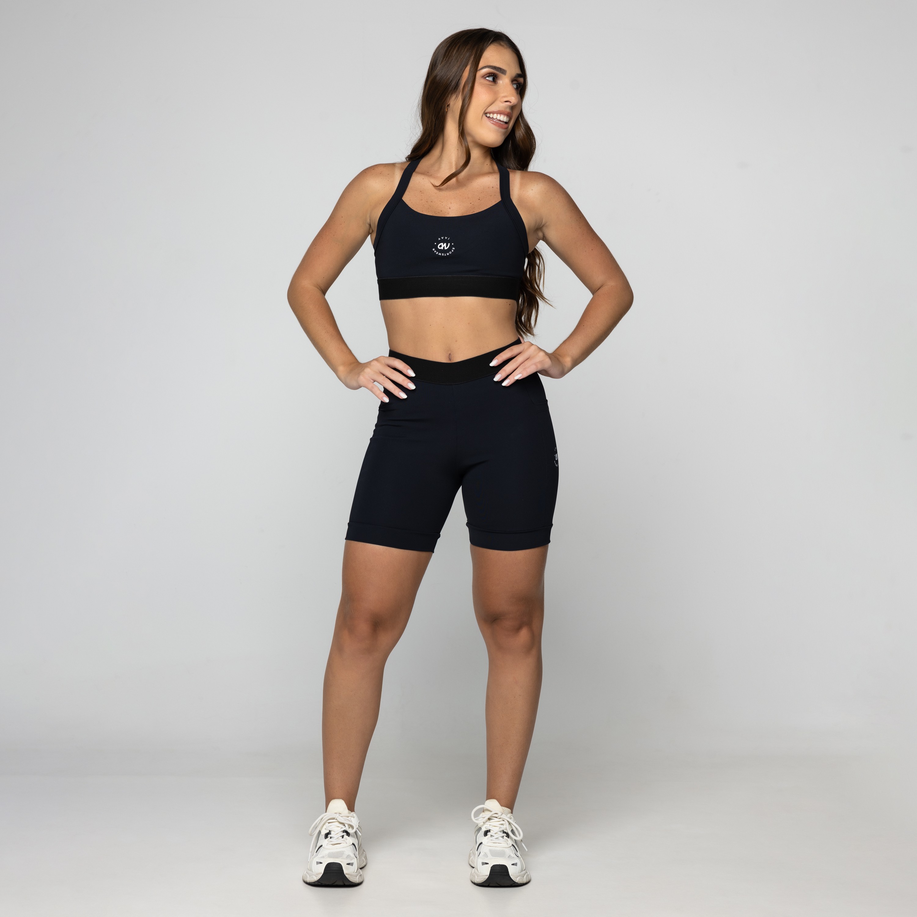 Short Resist Preto - Avvi