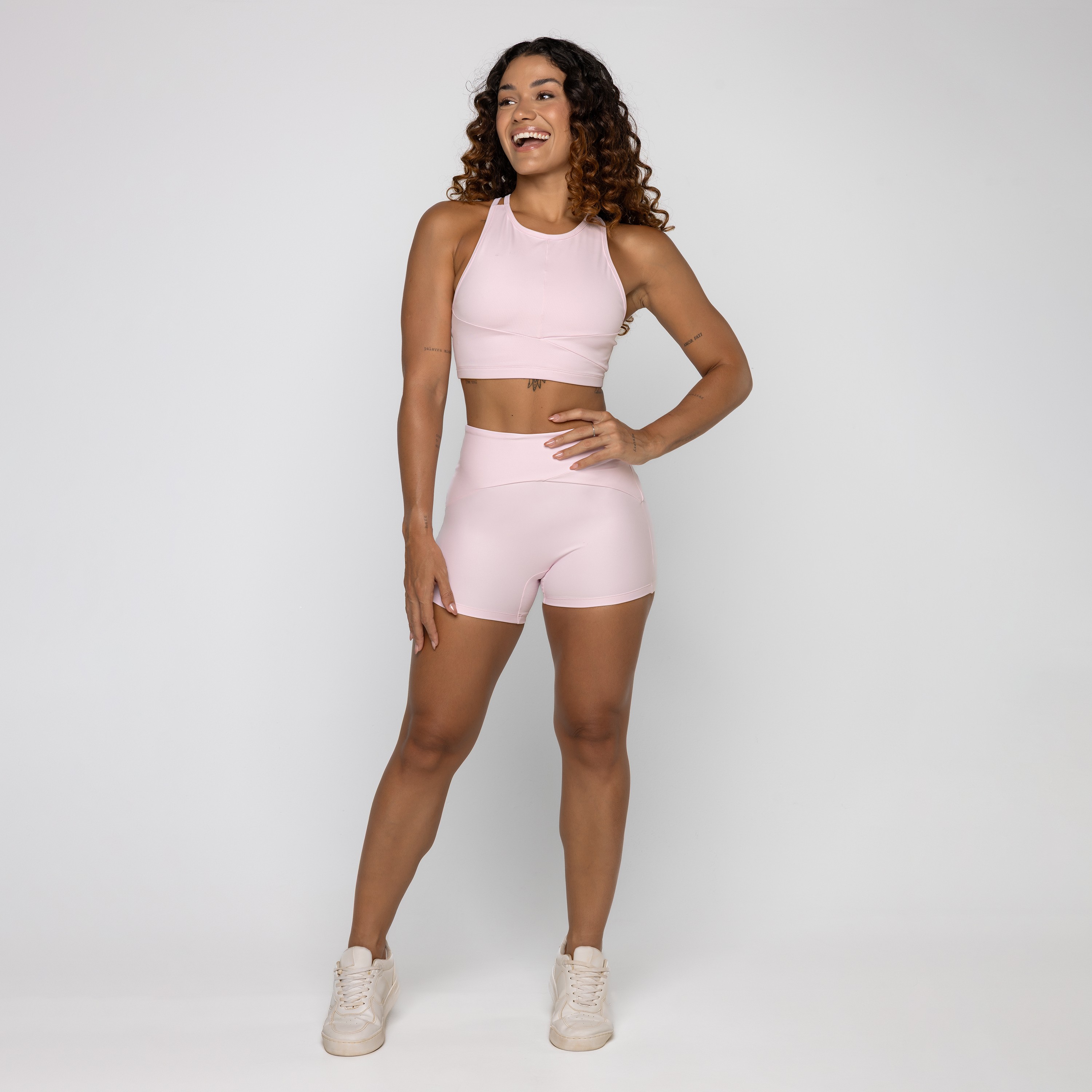 Short But Light Pink - Avvi
