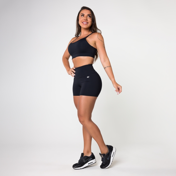 Short Básico Preto Poliamida - Avvi