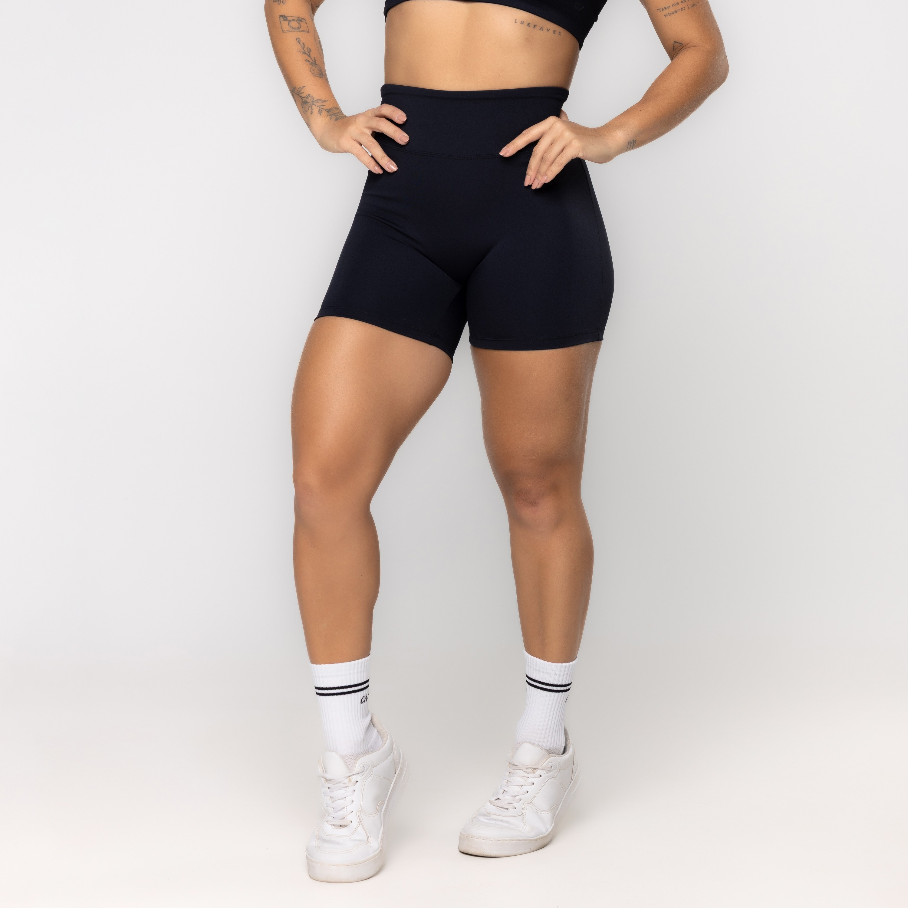 Short Prism Preto - Avvi